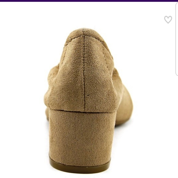 ziggy Soho | Shoes | Ziggy Soho Candace Tan Block Heel Elastic Upper ...